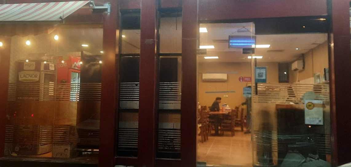 Main Gateway Restaurant | Dubai